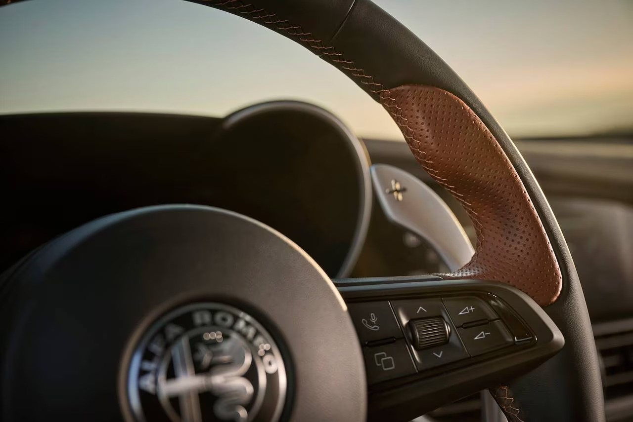 Read the overview of Alfa Romeo Giulia 2025 Overview of Alfa Romeo Giulia 2025, photo 10