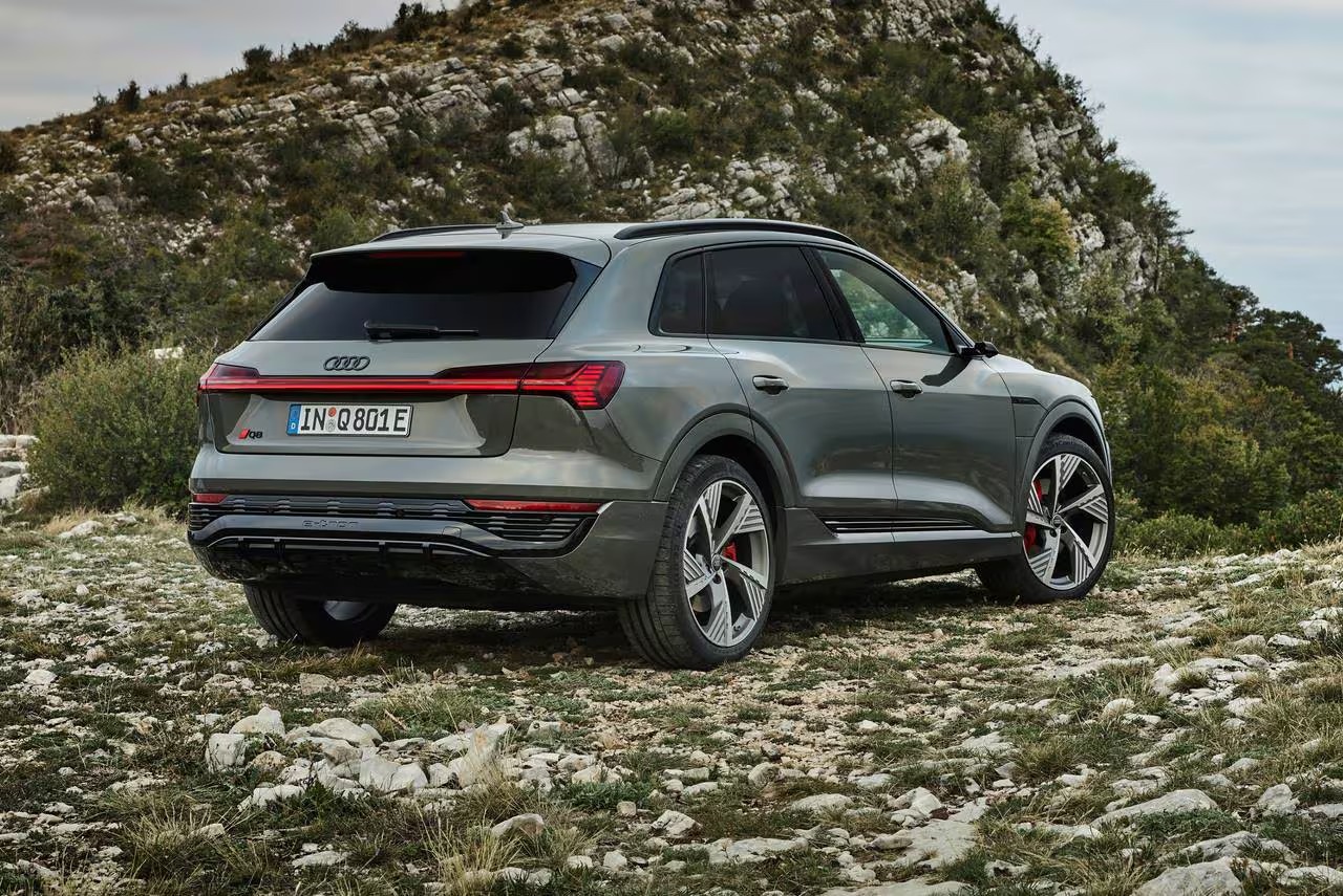 Read the overview of Audi Q8 e-tron 2025 Overview of Audi Q8 e-tron 2025, photo 2