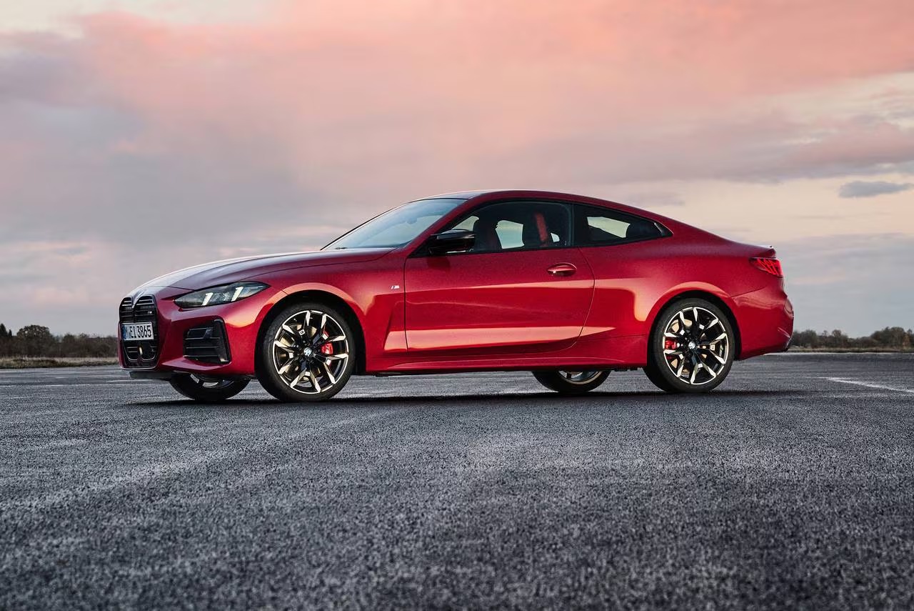 Read the overview of BMW 4 Series 2025 Overview of BMW 4 Series 2025, photo 5