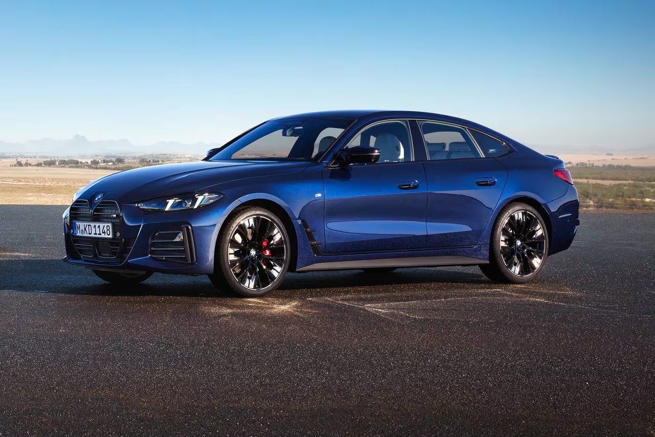 Read the overview of BMW 4 Series 2025 Overview of BMW 4 Series 2025, photo 2