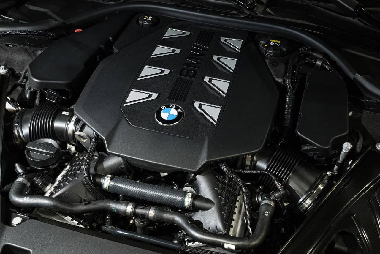 Read the overview of BMW 7 Series 2025 Overview of BMW 7 Series 2025, photo 6