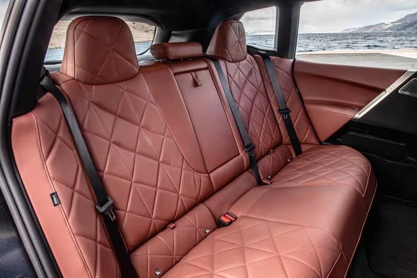Read the overview of BMW iX 2025 Overview of BMW iX 2025, photo 10