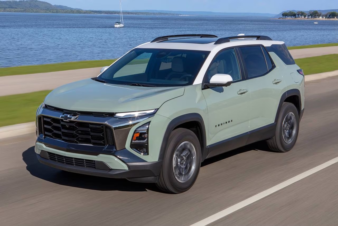 Read the overview of Chevrolet Equinox 2025 Overview of Chevrolet Equinox 2025, photo 7