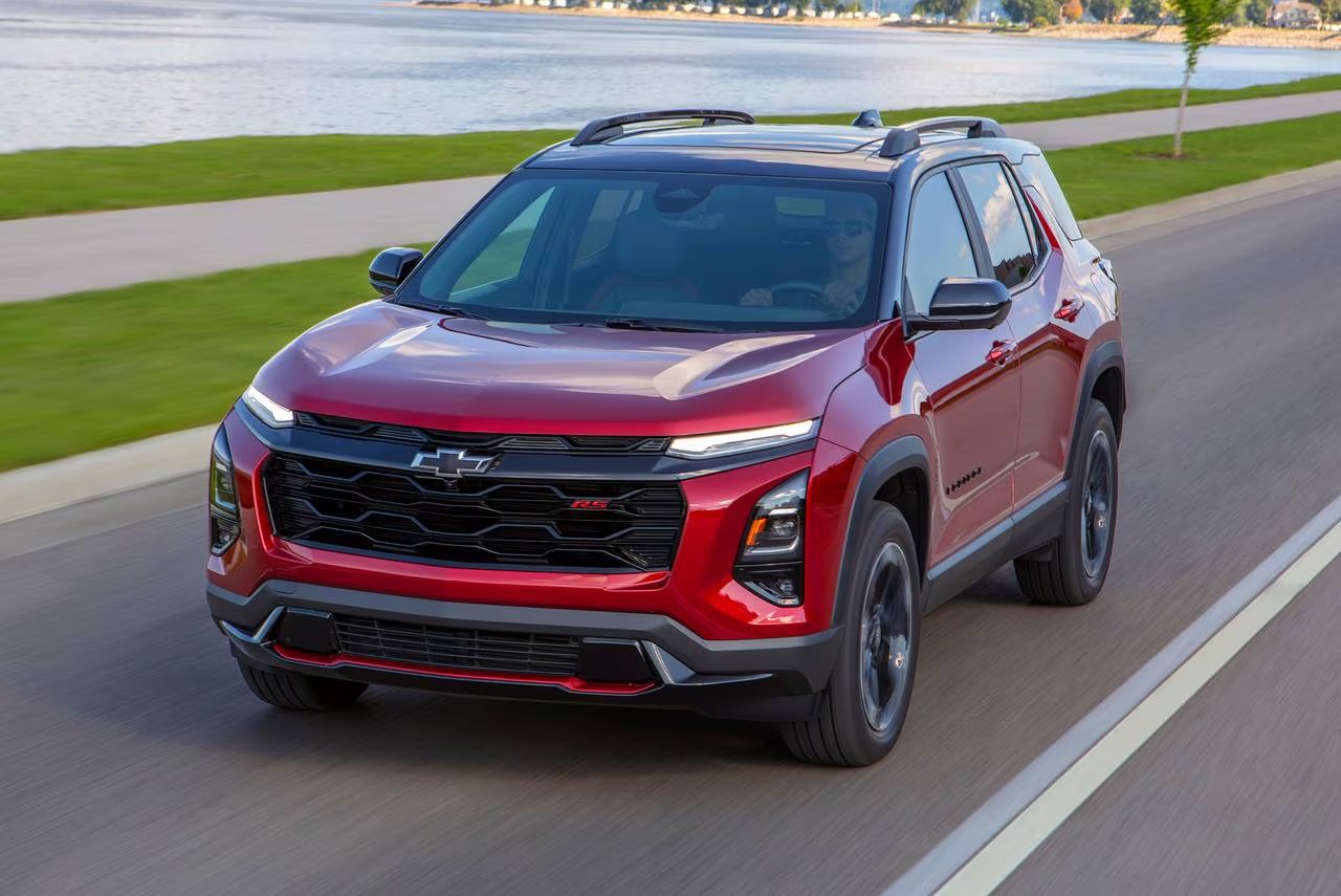 Read the overview of Chevrolet Equinox 2025 Overview of Chevrolet Equinox 2025, photo 3