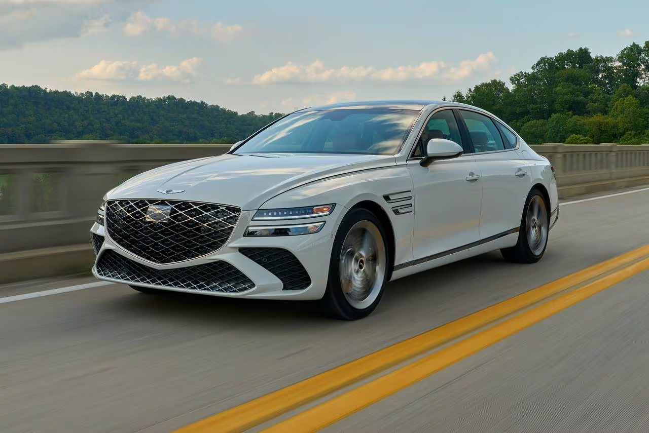 Read the overview of Genesis G80 2025 Overview of Genesis G80 2025, photo 1