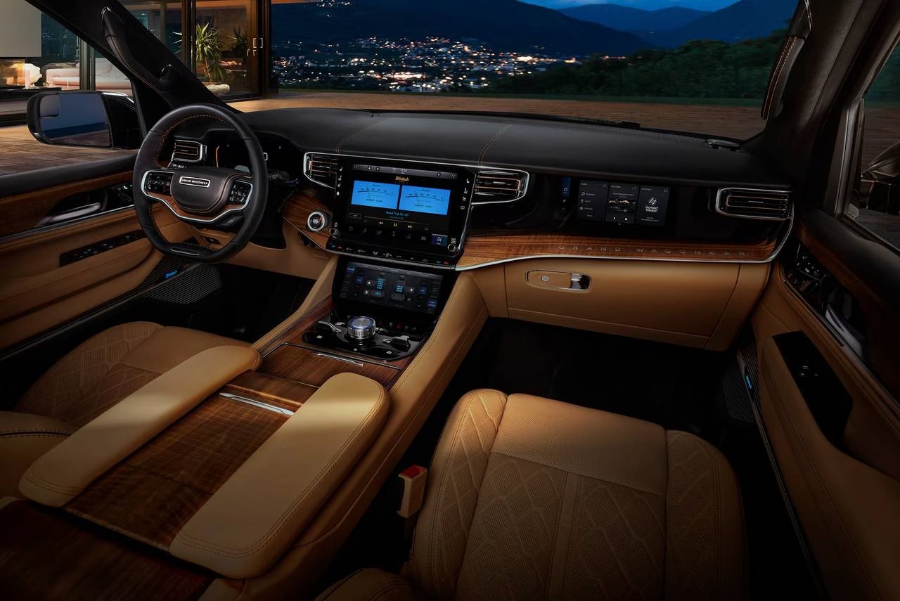Read the overview of Jeep grand-wagoneer 2025 Overview of Jeep grand-wagoneer 2025, photo 11