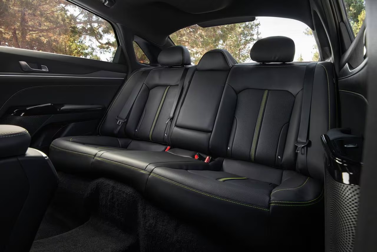 Read the overview of Kia K5 2025 Overview of Kia K5 2025, photo 11