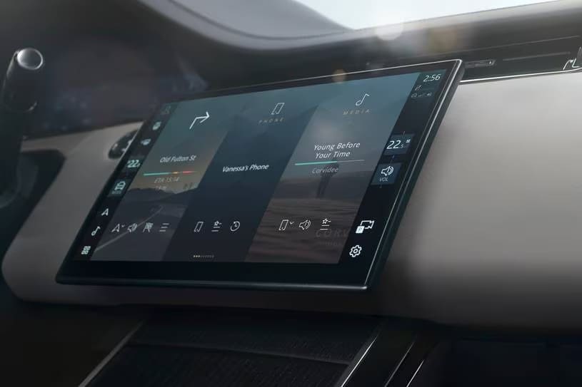 Read the overview of Land Rover Range Rover Evoque 2025 Overview of Land Rover Range Rover Evoque 2025, photo 11