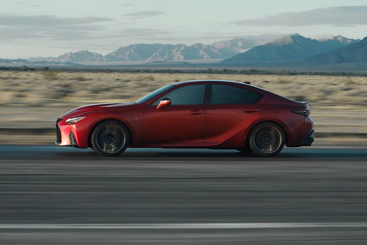 Read the overview of Lexus IS 2025 Overview of Lexus IS 2025, photo 5