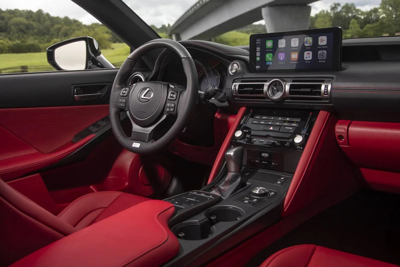 Read the overview of Lexus IS 2025 Overview of Lexus IS 2025, photo 9