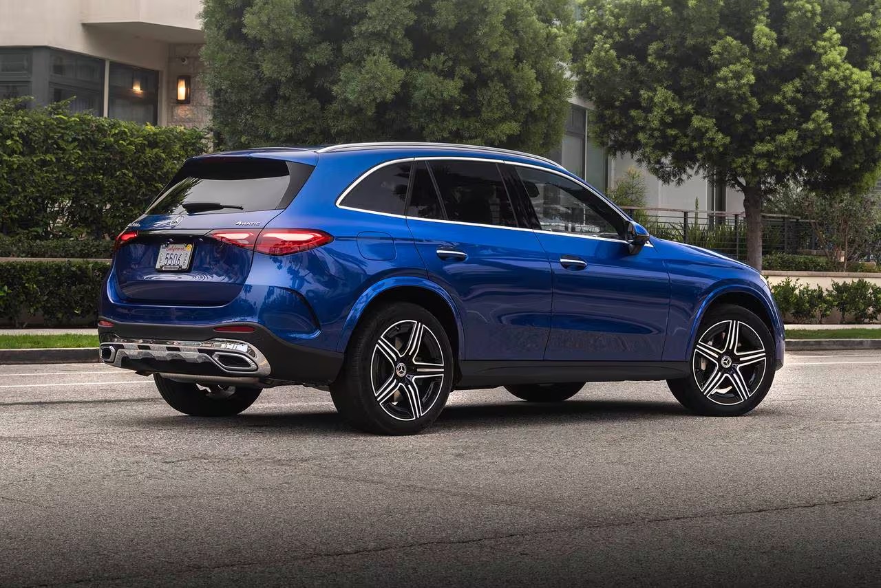 Read the overview of Mercedes-Benz GLC-Class 2025 Overview of Mercedes-Benz GLC-Class 2025, photo 6