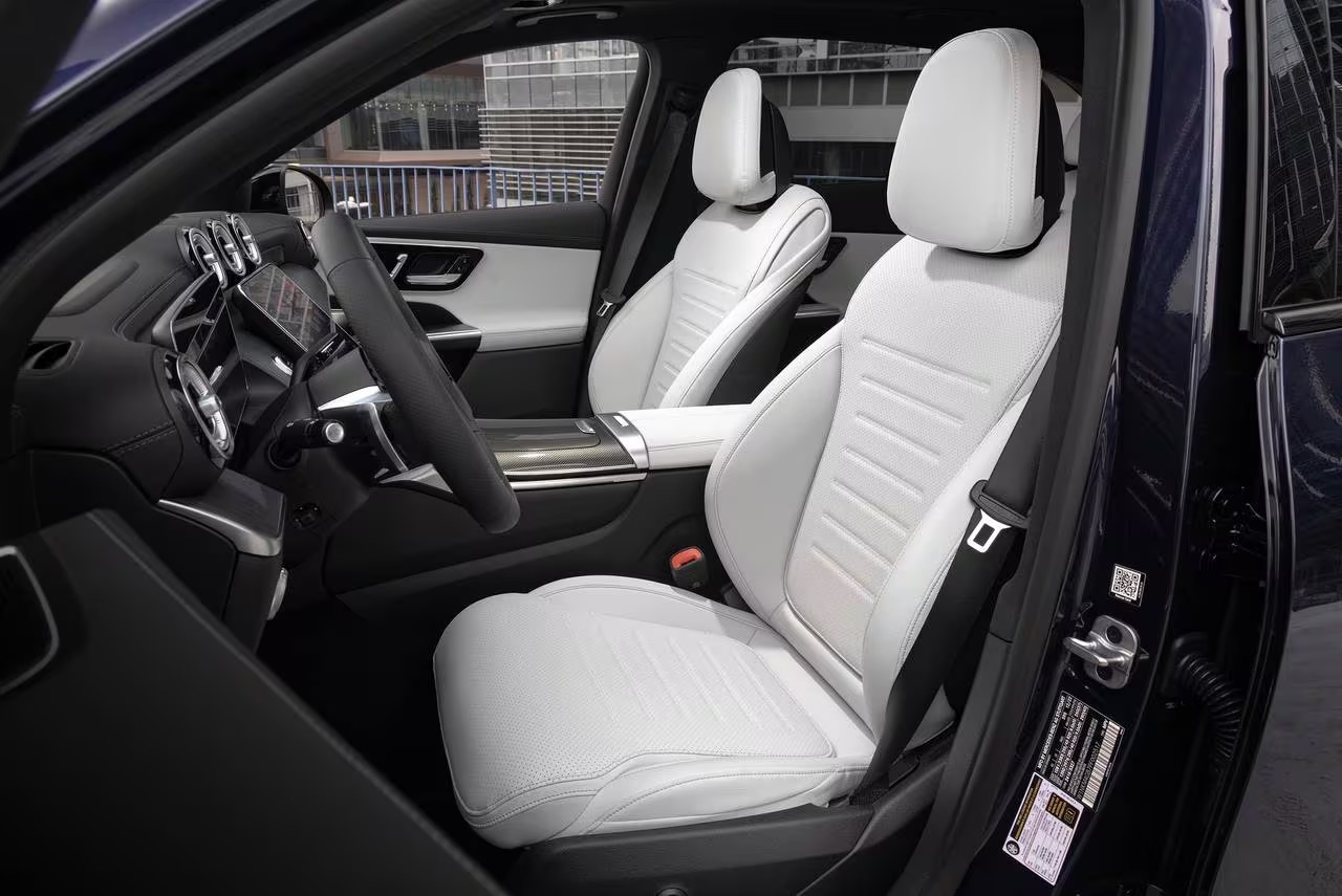 Read the overview of Mercedes-Benz GLC-Class 2025 Overview of Mercedes-Benz GLC-Class 2025, photo 9
