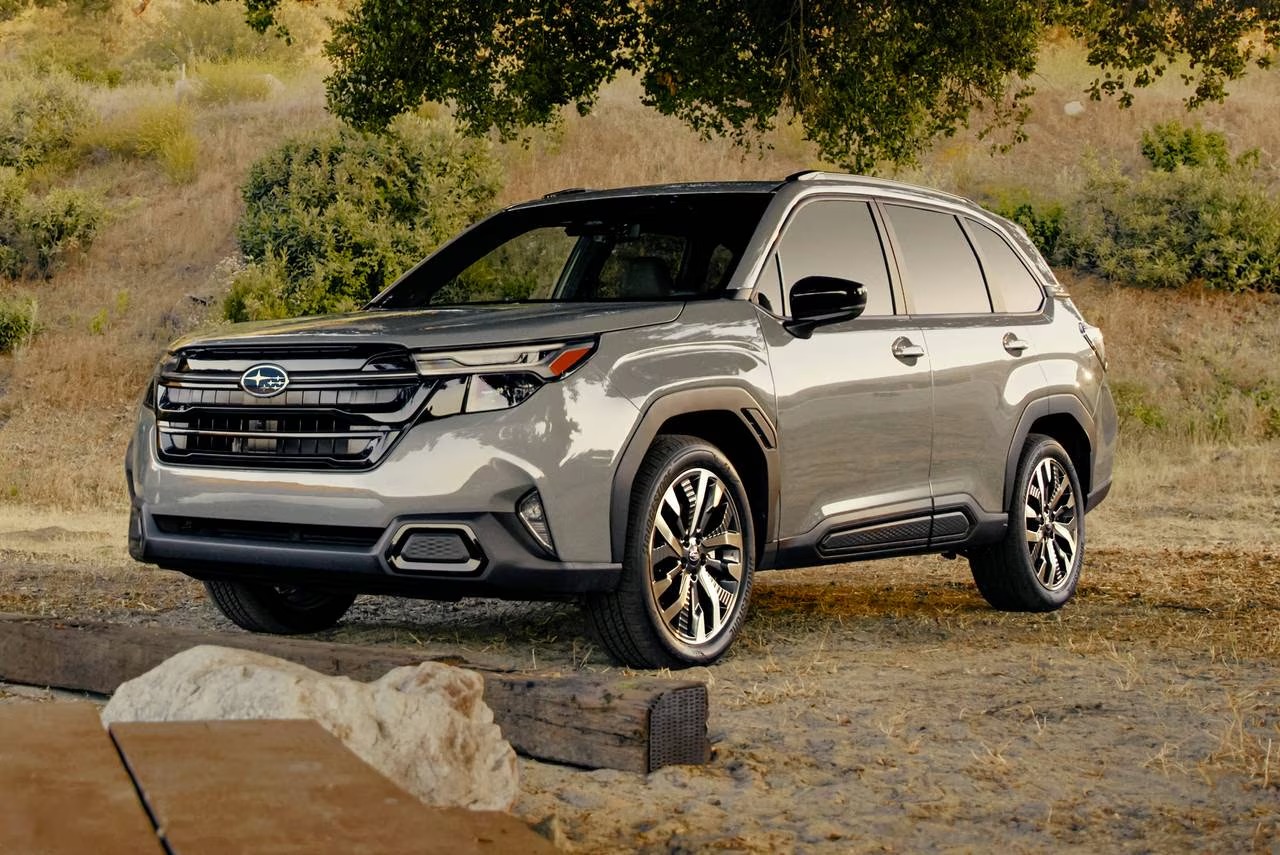 Read the overview of Subaru Forester 2025 Overview of Subaru Forester 2025, photo 3