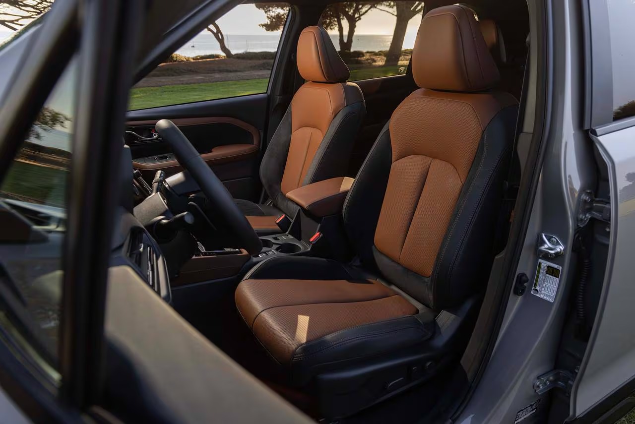 Read the overview of Subaru Forester 2025 Overview of Subaru Forester 2025, photo 9