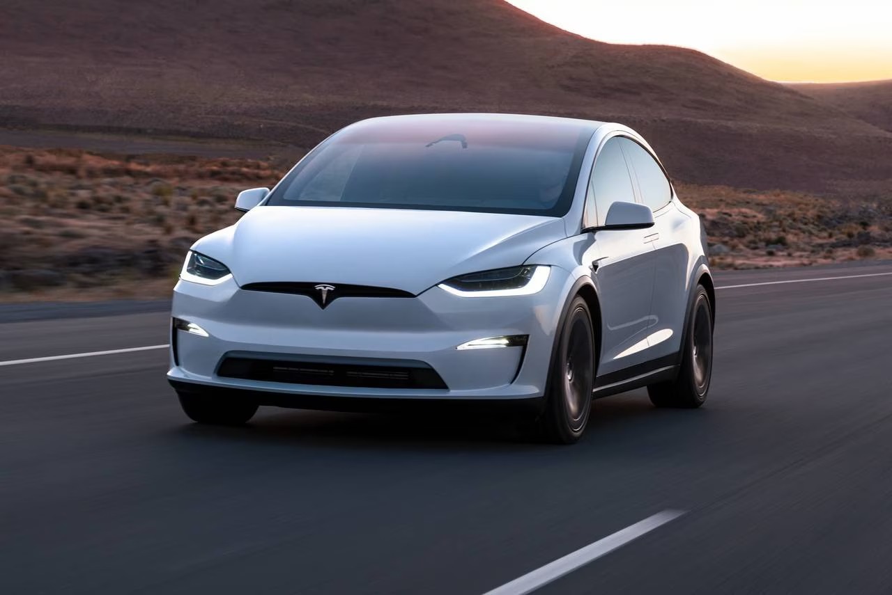 Read the overview of Tesla Model X 2025 Overview of Tesla Model X 2025, photo 2