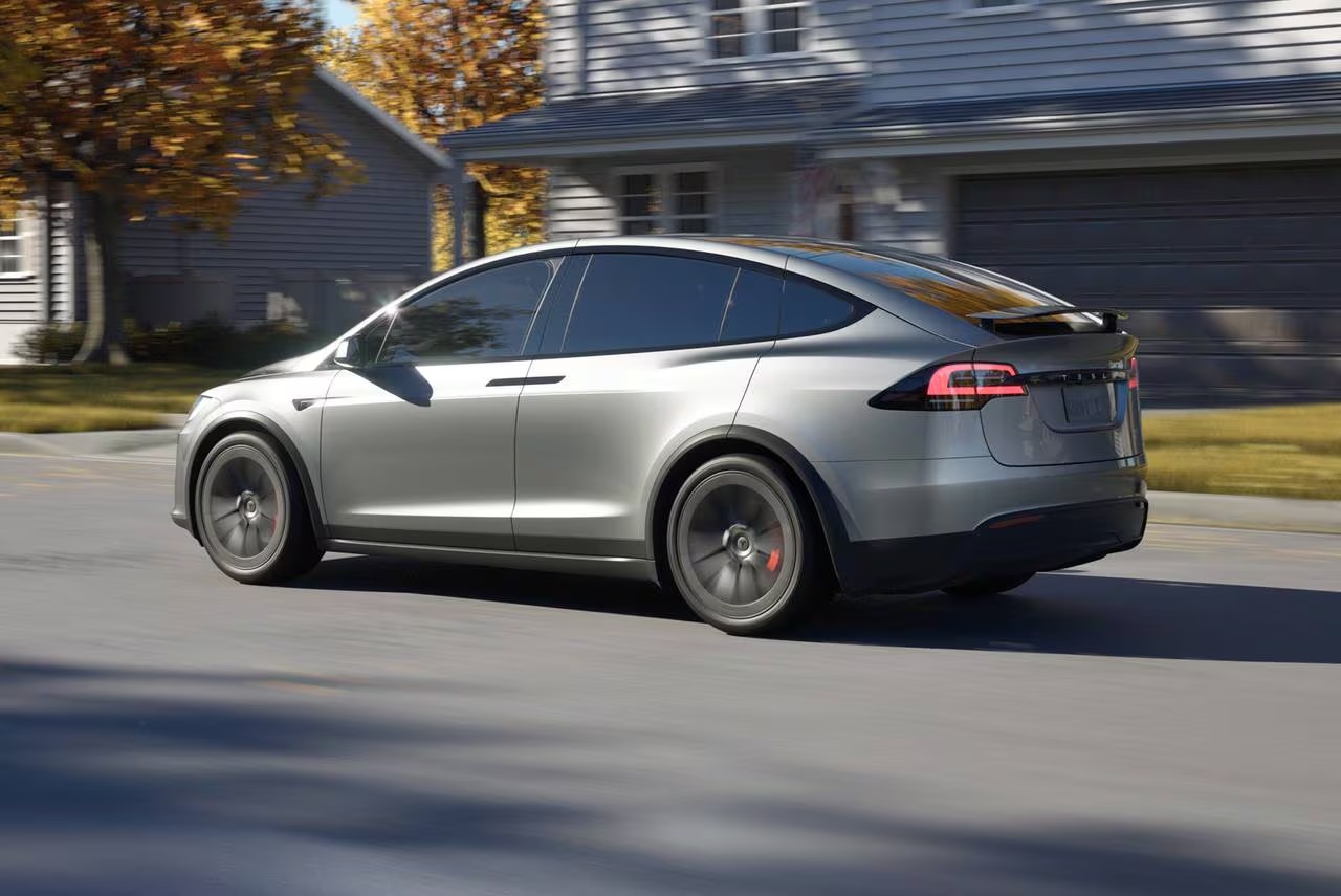 Read the overview of Tesla Model X 2025 Overview of Tesla Model X 2025, photo 6