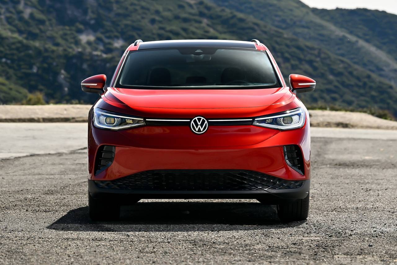 Read the overview of Volkswagen ID.4 2025 Overview of Volkswagen ID.4 2025, photo 5