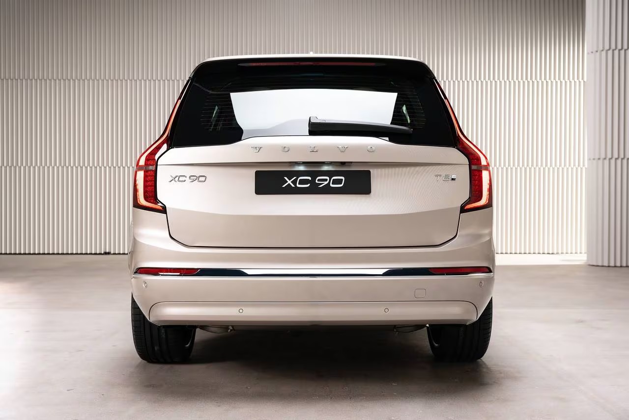 Read the overview of Volvo XC90 2025 Overview of Volvo XC90 2025, photo 6