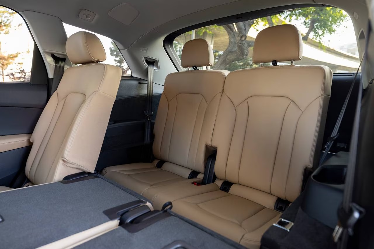 Apskats par Audi Q7 2026, foto 15