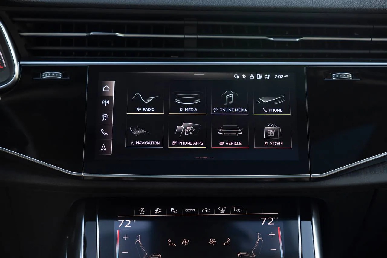 Apskats par Audi Q7 2026, foto 10