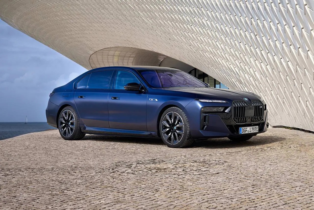 Apskats par BMW i7 2026, foto 5