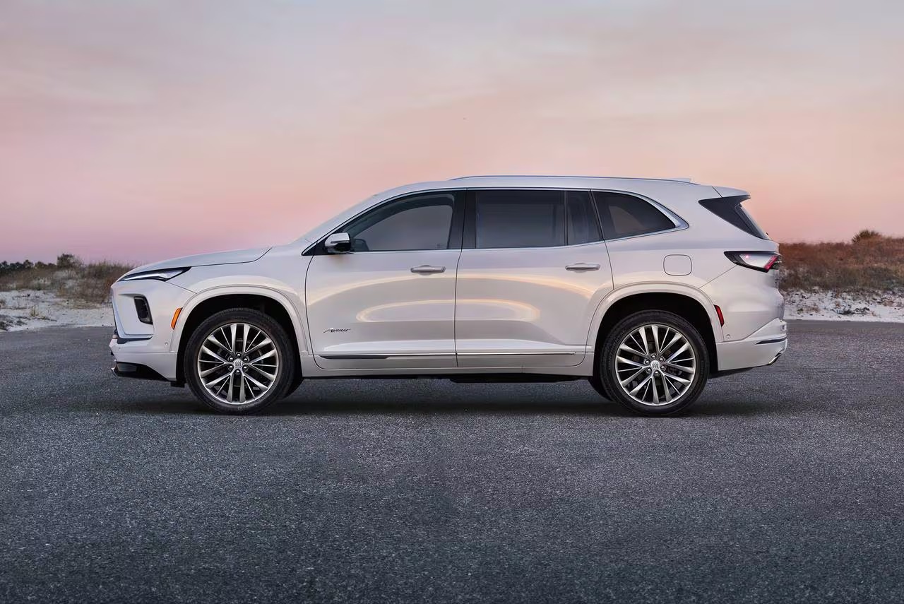 Apskats par Buick Enclave 2026, foto 6