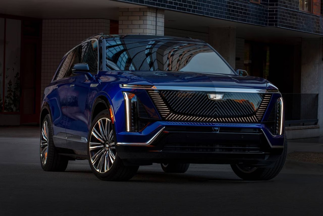 Overview of Cadillac Vistiq 2026, photo 6
