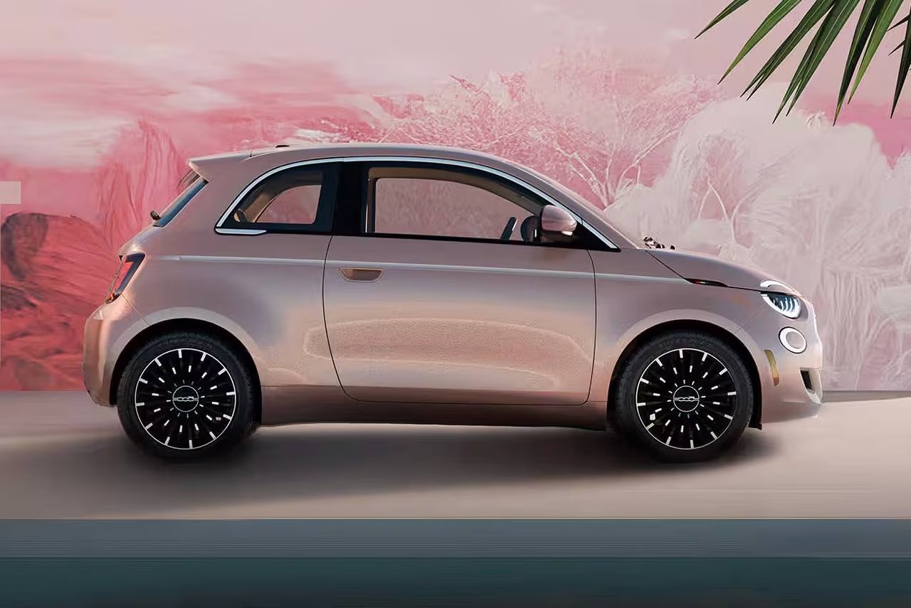 Apskats par Fiat 500e 2026, foto 3