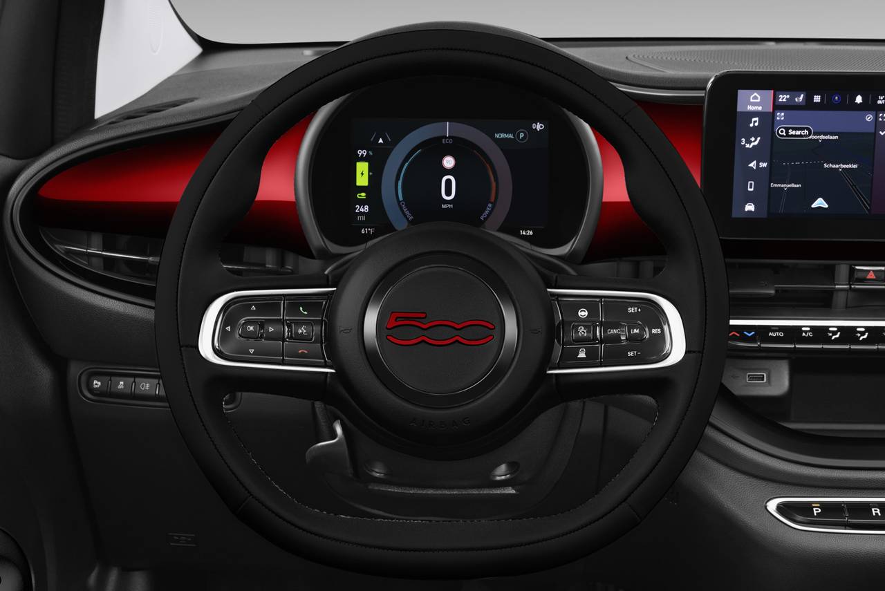Apskats par Fiat 500e 2026, foto 8
