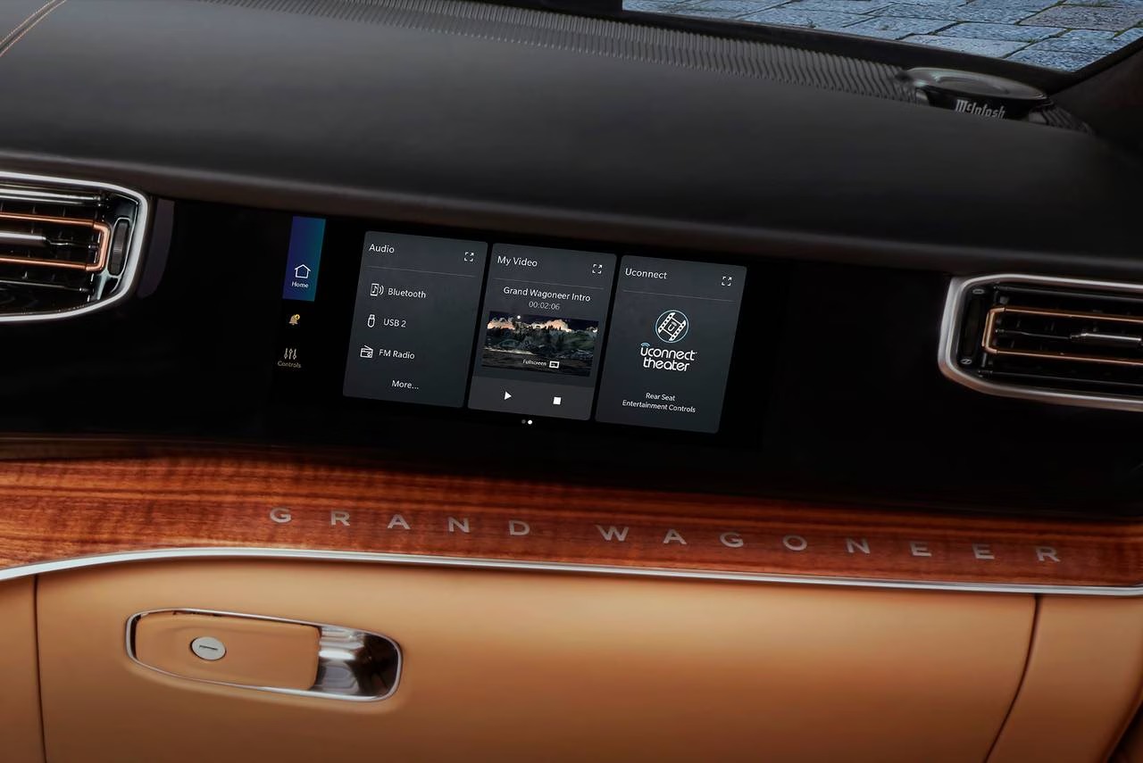 Overview of Jeep grand-wagoneer 2026, photo 9