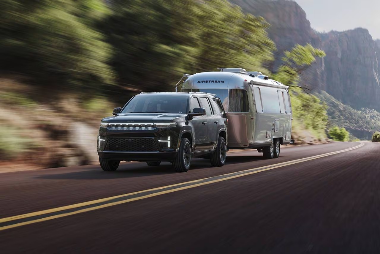 Overview of Jeep grand-wagoneer 2026, photo 4