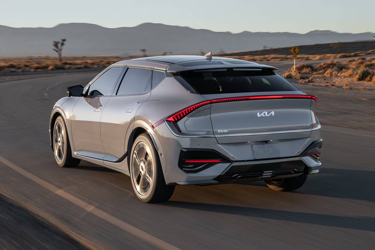 Apskats par Kia EV6 2026, foto 4
