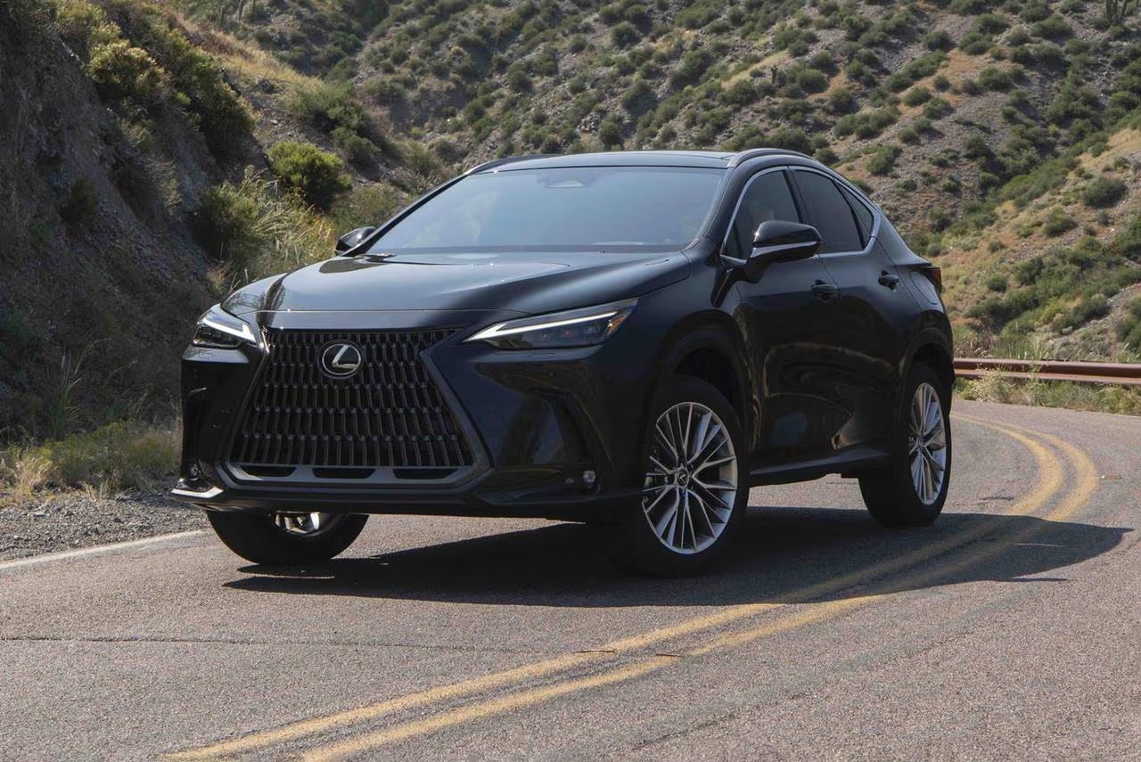 Apskats par Lexus NX 2026, foto 4