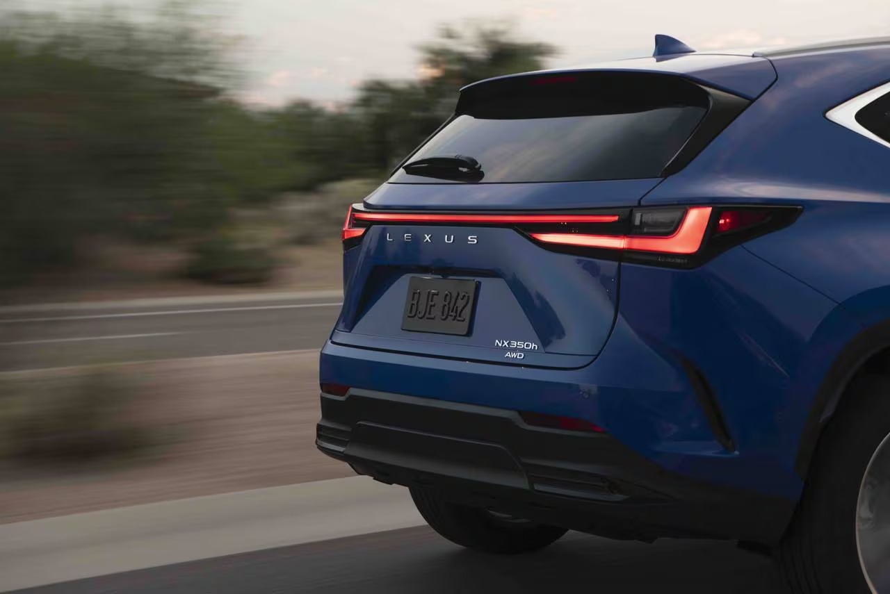 Apskats par Lexus NX 2026, foto 6