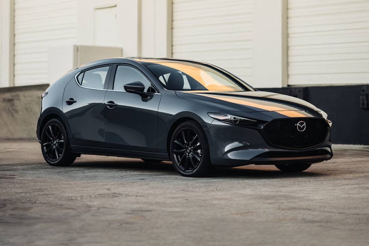 Apskats par Mazda 3 2026, foto 7