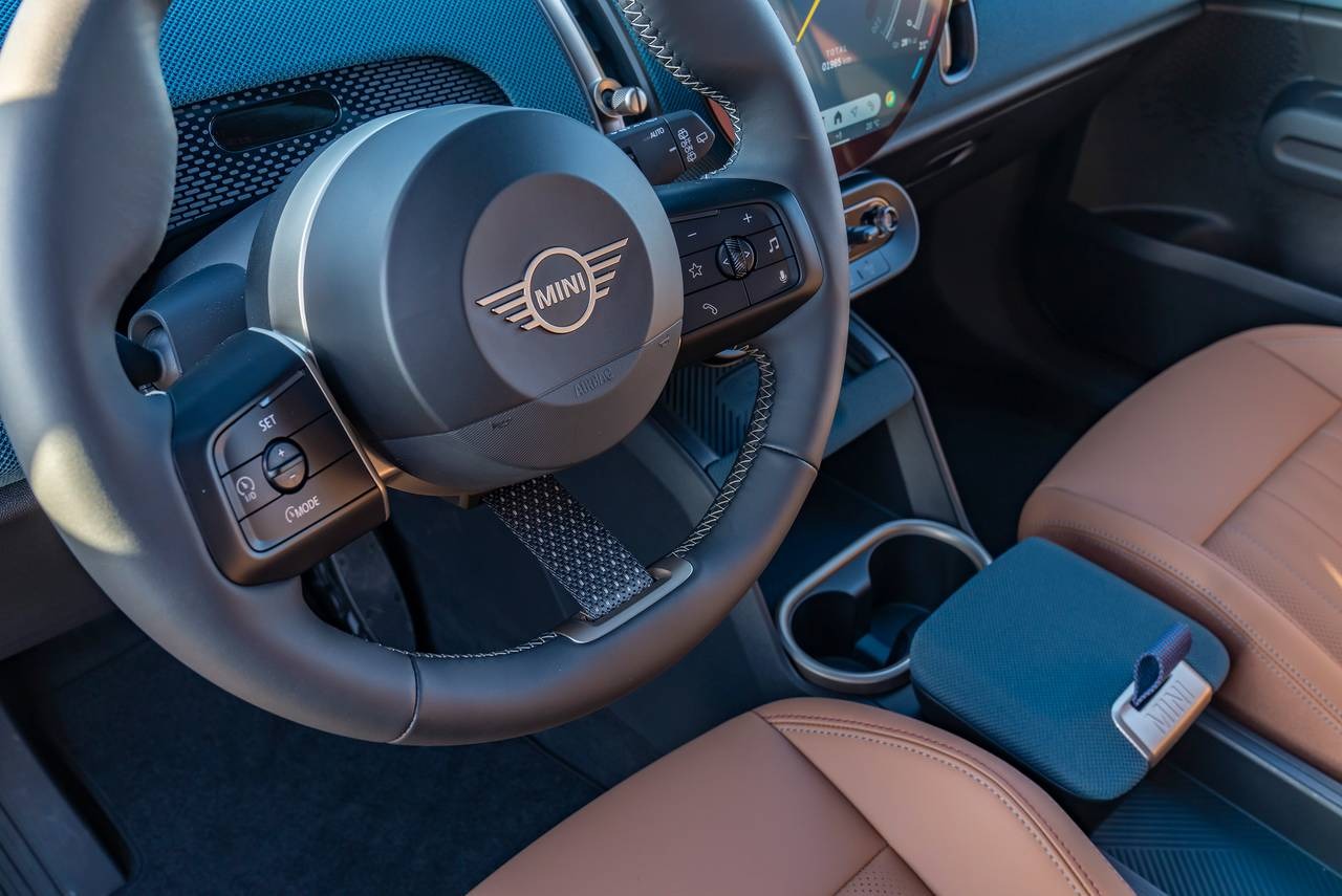 Apskats par MINI Countryman 2026, foto 15