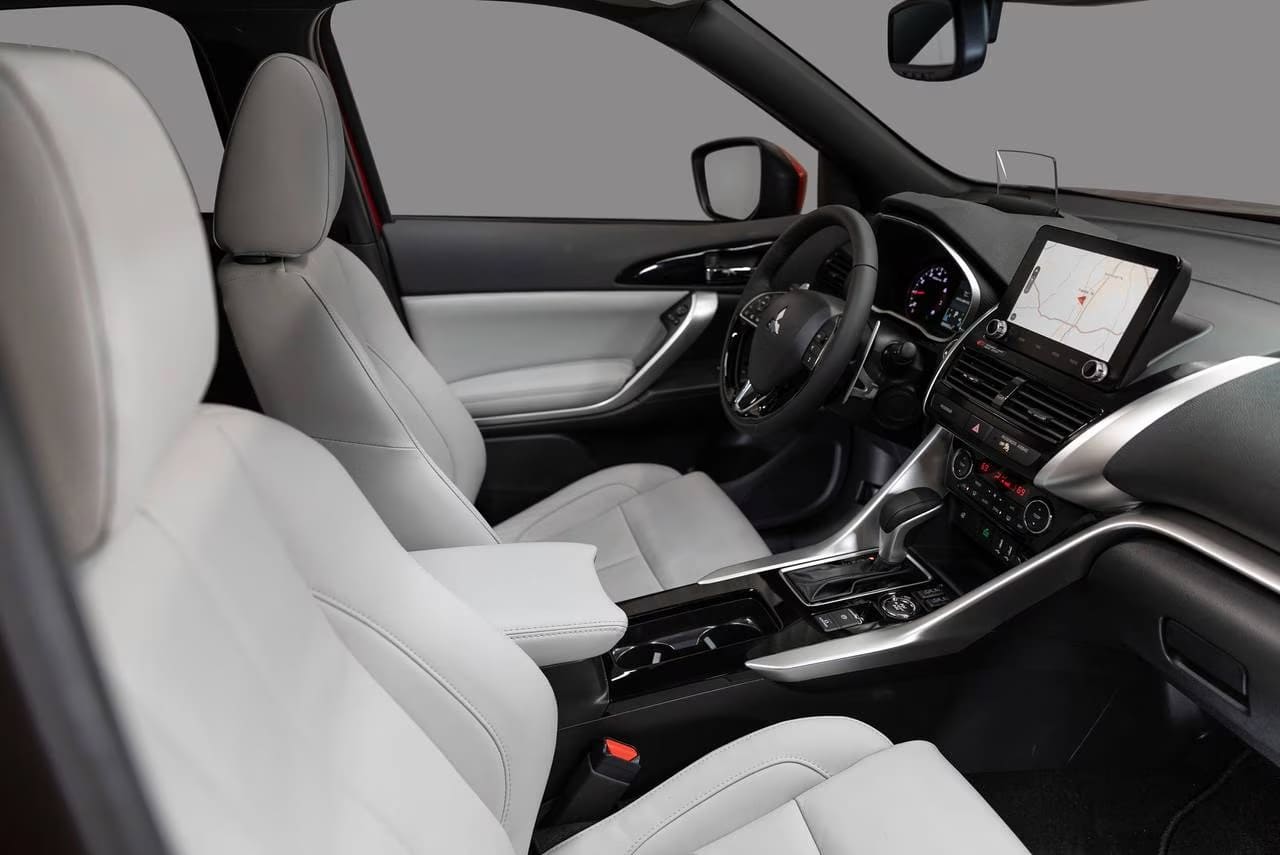 Apskats par Mitsubishi Eclipse Cross 2026, foto 7