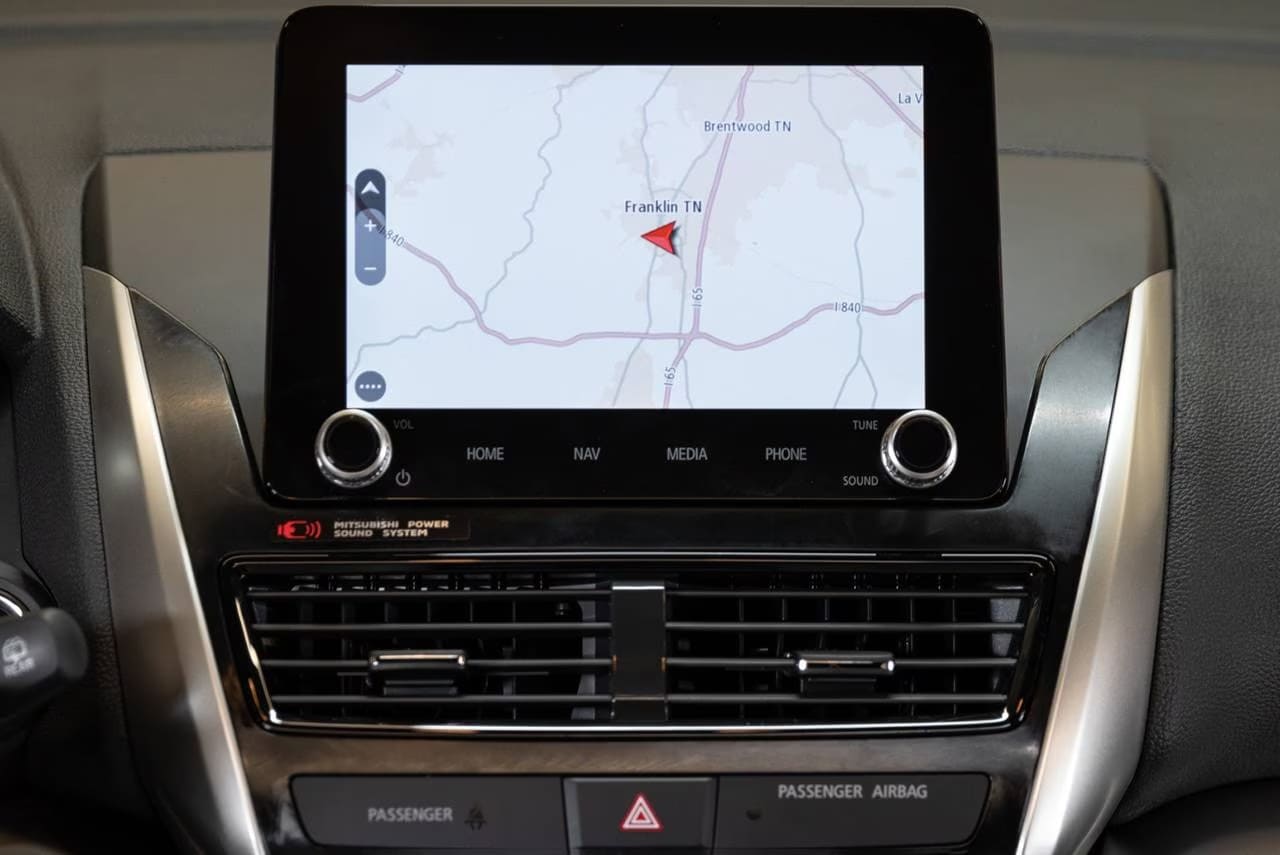 Apskats par Mitsubishi Eclipse Cross 2026, foto 10