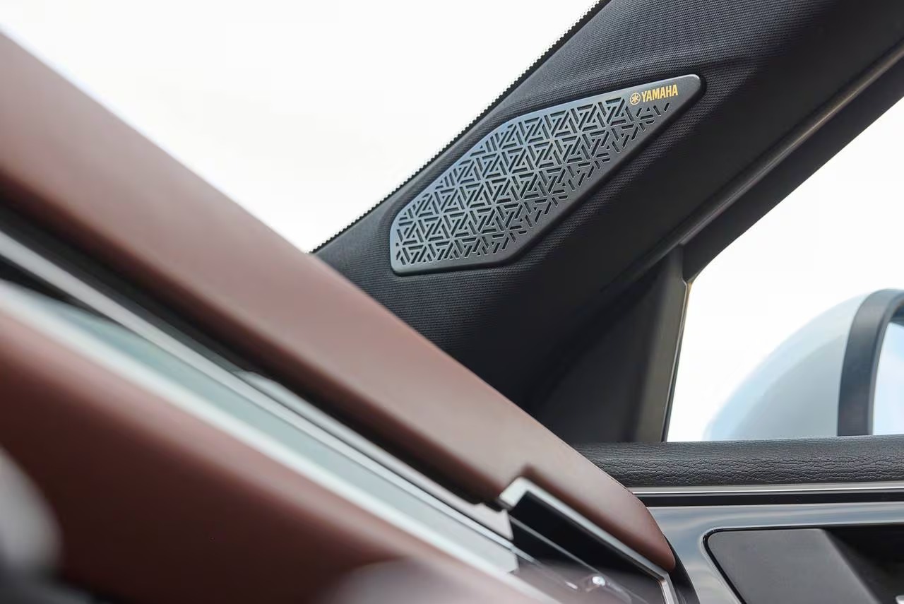 Apskats par Mitsubishi Outlander 2026, foto 14