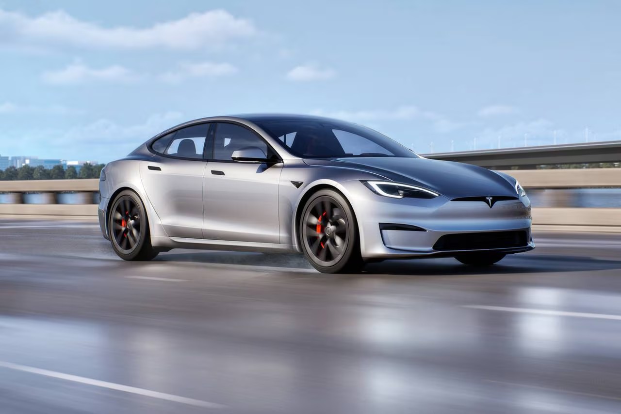 Apskats par Tesla Model S 2026, foto 4