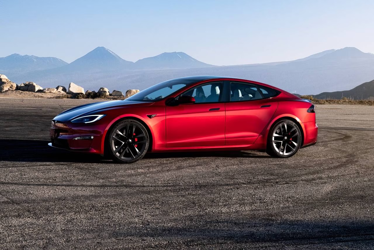 Apskats par Tesla Model S 2026, foto 7