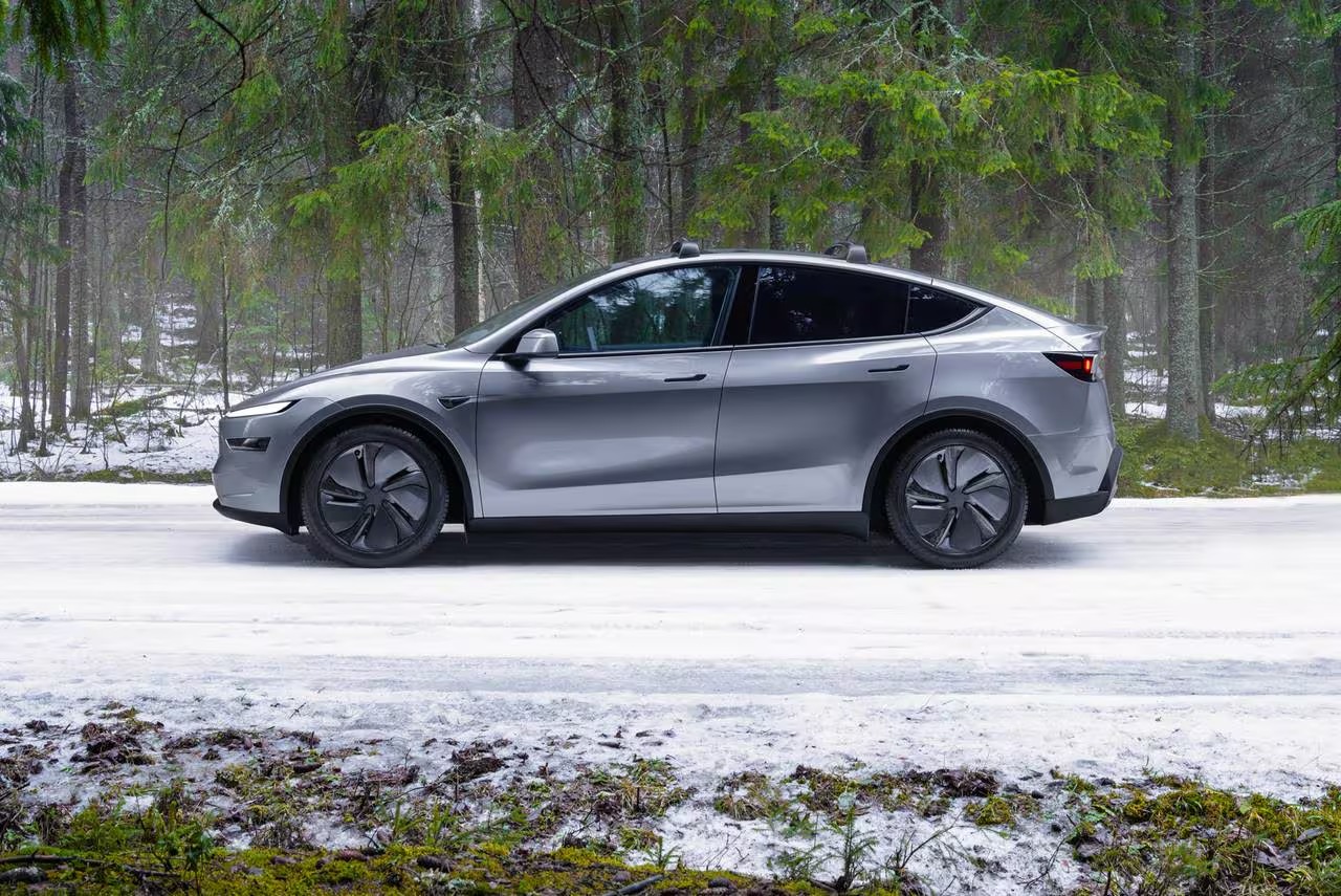 Apskats par Tesla Model Y 2026, foto 7