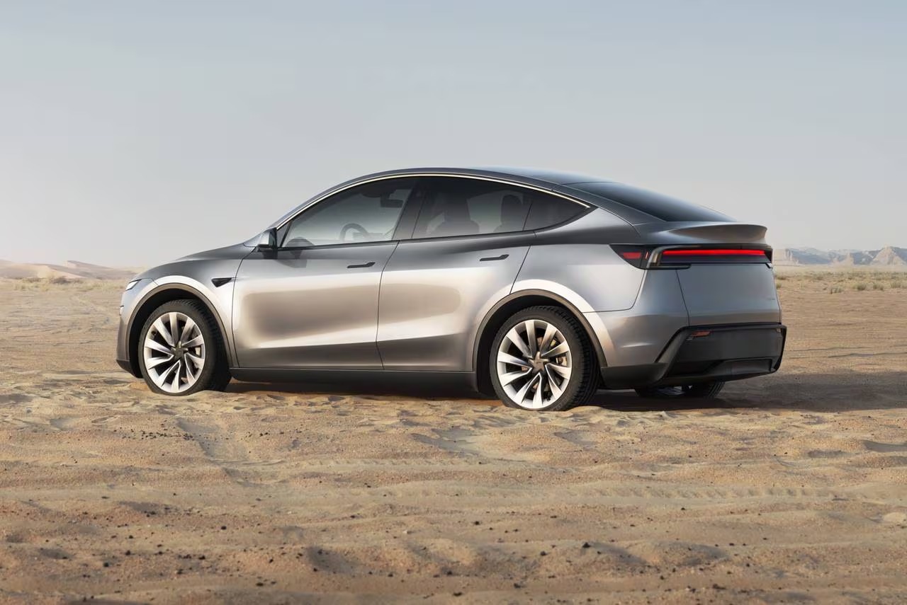 Apskats par Tesla Model Y 2026, foto 8