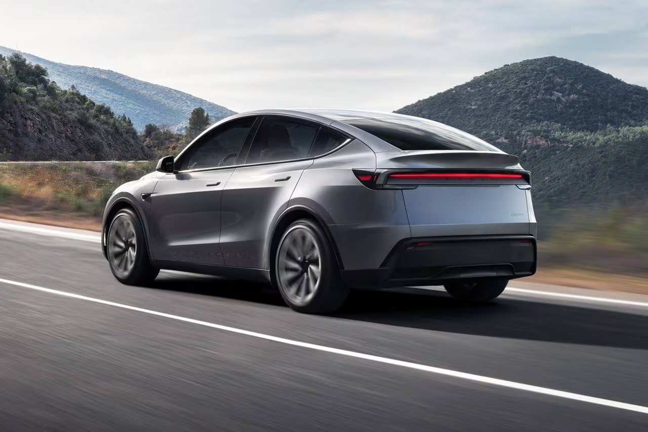 Apskats par Tesla Model Y 2026, foto 9