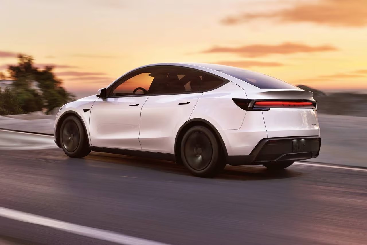 Apskats par Tesla Model Y 2026, foto 10