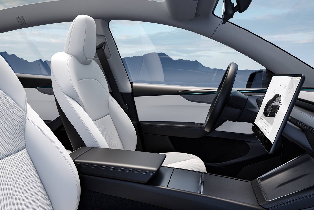 Apskats par Tesla Model Y 2026, foto 11