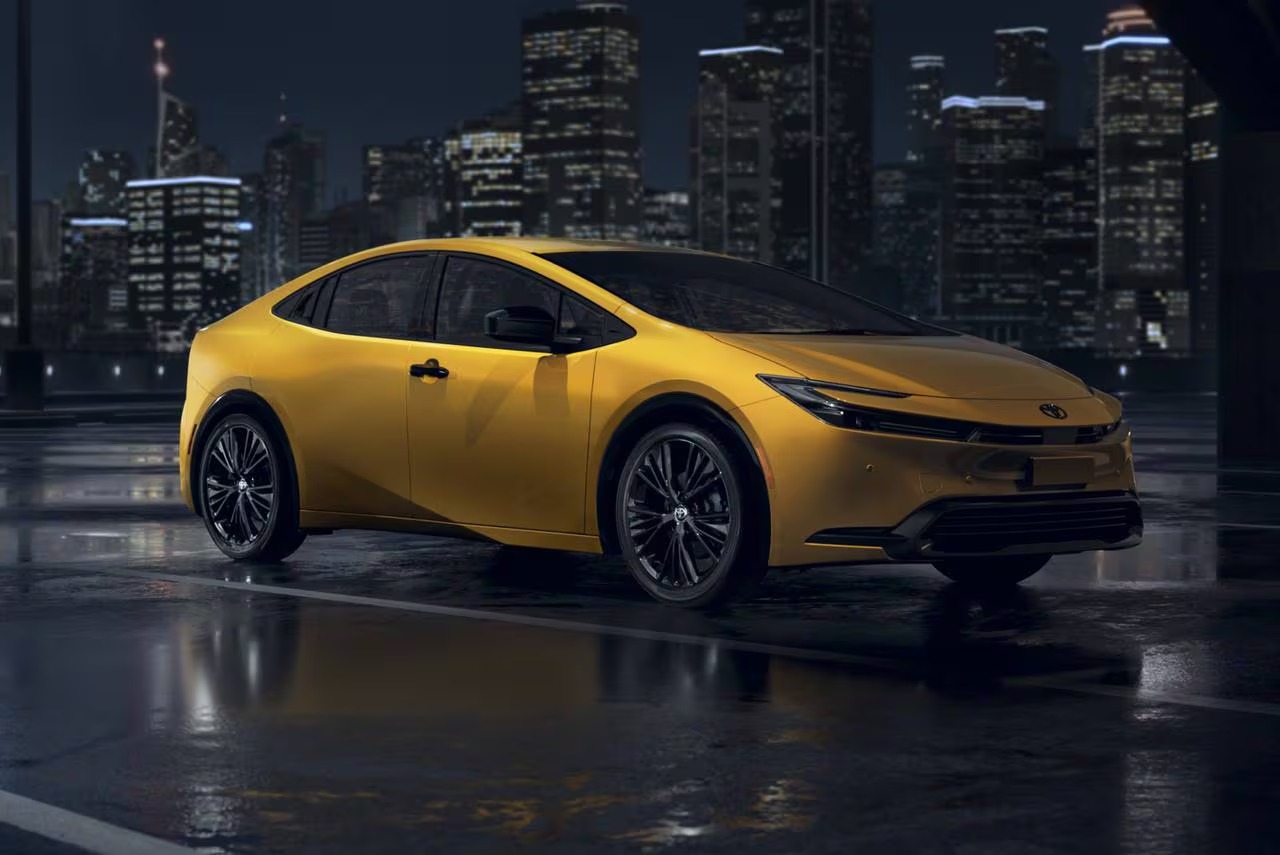 Apskats par Toyota Prius 2026, foto 2
