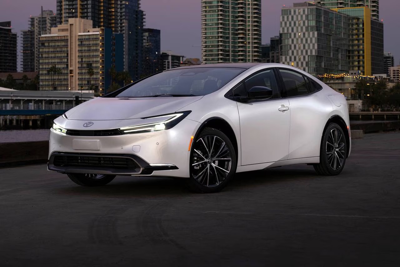 Apskats par Toyota Prius 2026, foto 5
