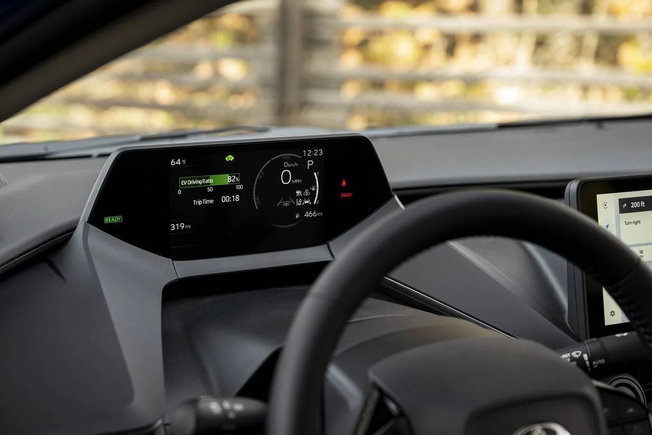 Apskats par Toyota Prius 2026, foto 11
