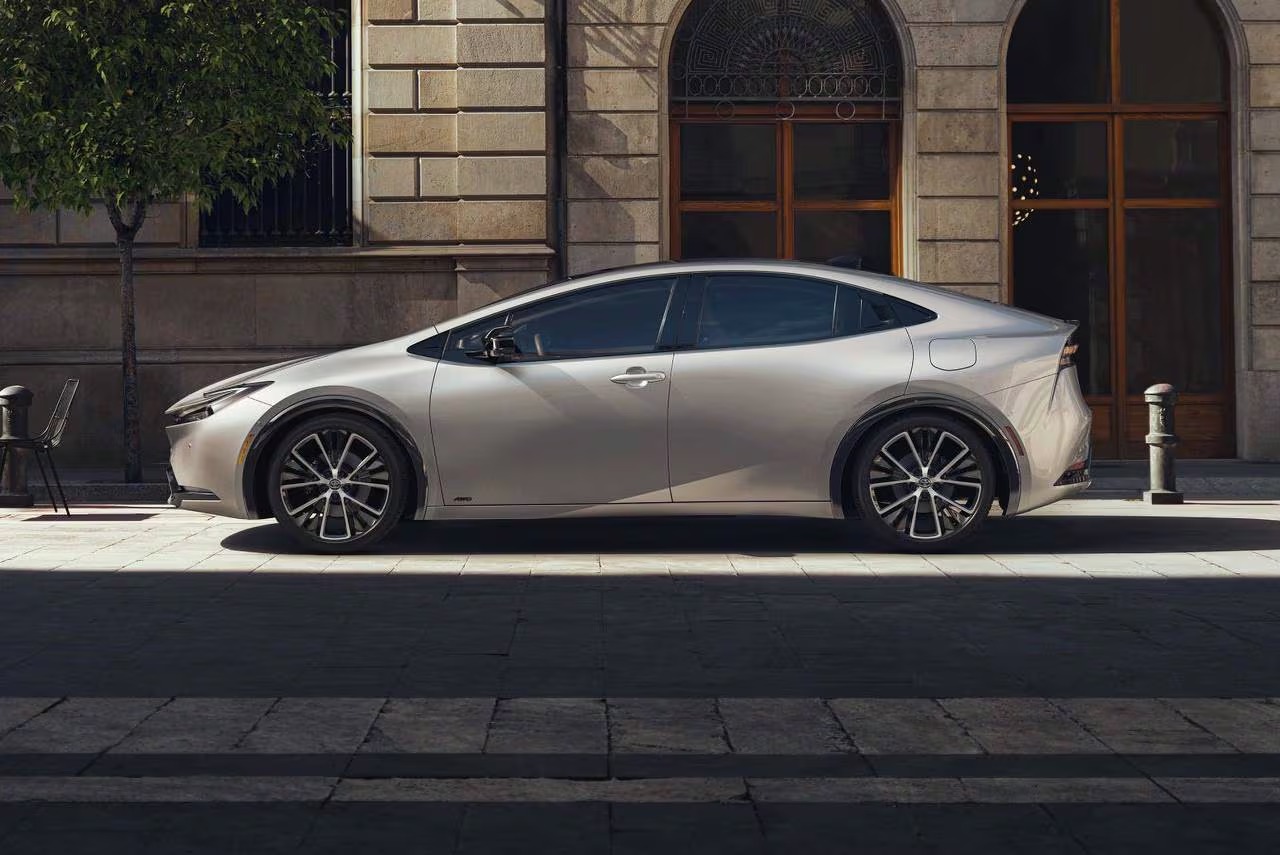 Apskats par Toyota Prius 2026, foto 4